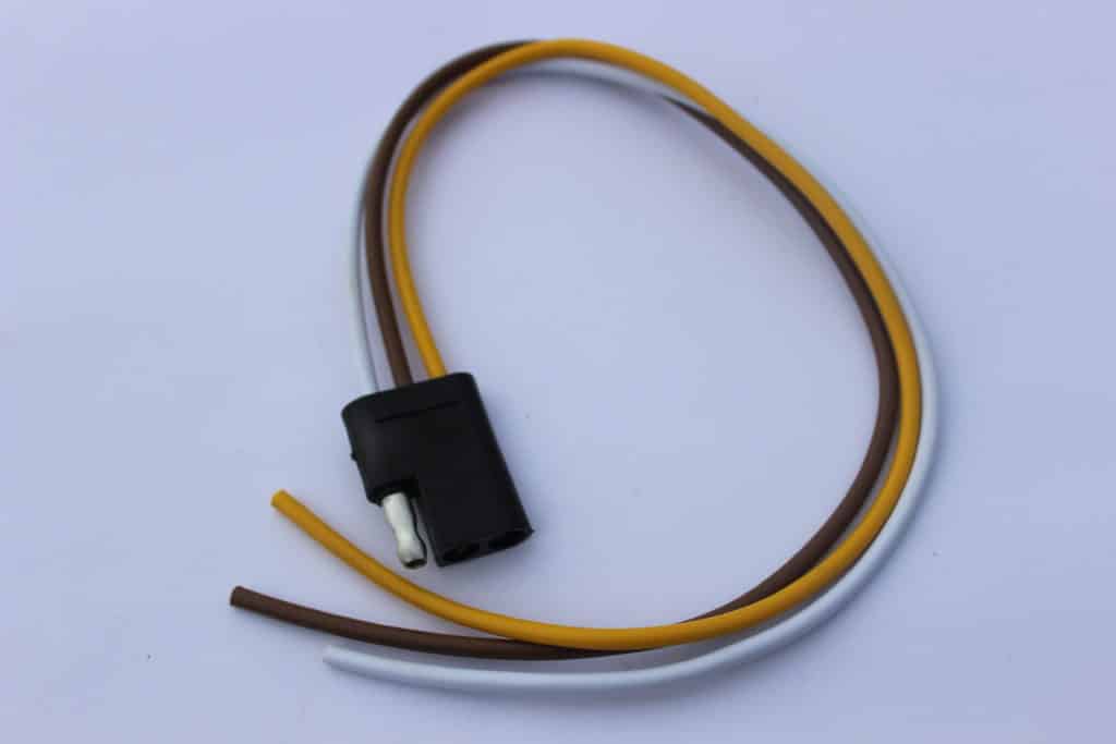 23210F-14GA - 3 Way Flat Connector · J-MAK Industries